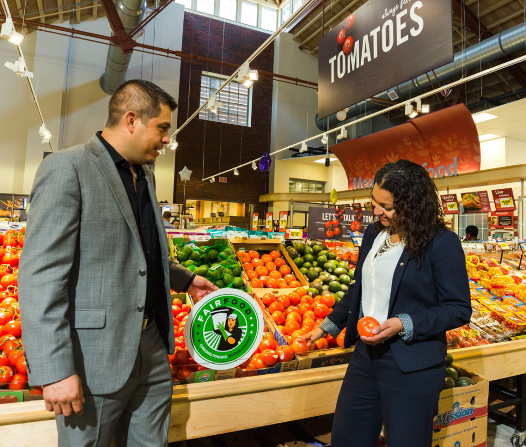 Chavez and Andrade at GIant Foods Washington DC with Fair Food program ...